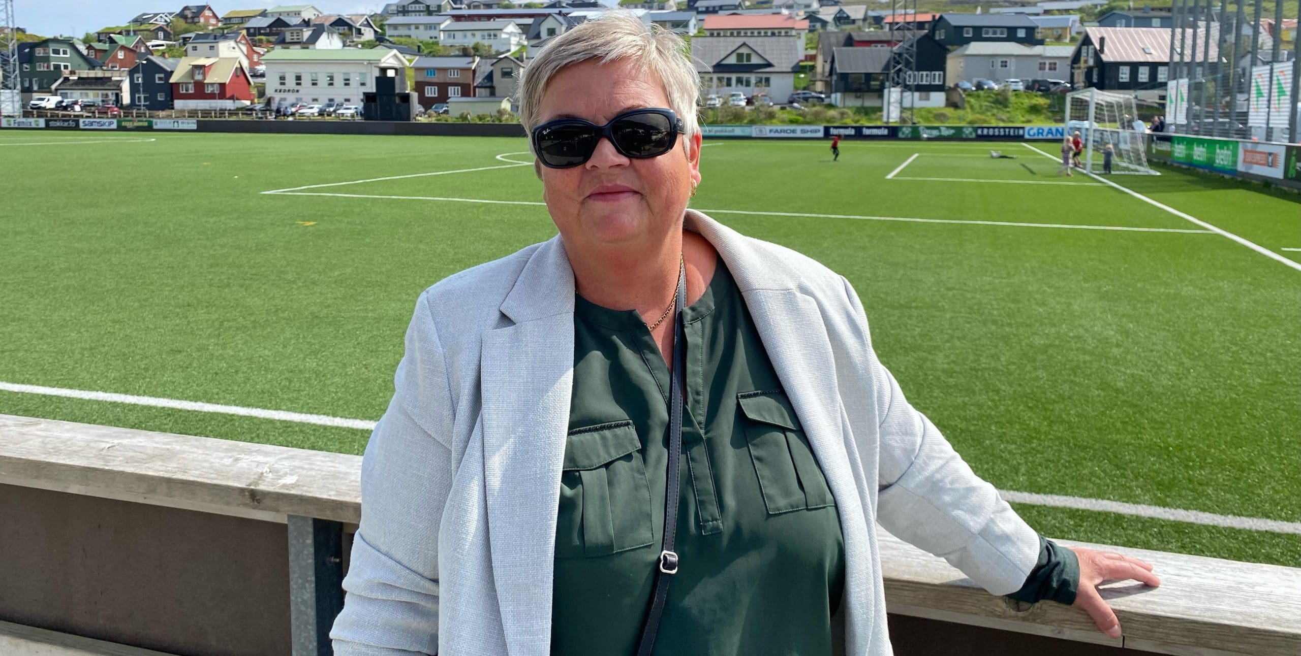 Borgarstjórin í Sørvágs kommunu fegnast um Country og Blues festivalin ...