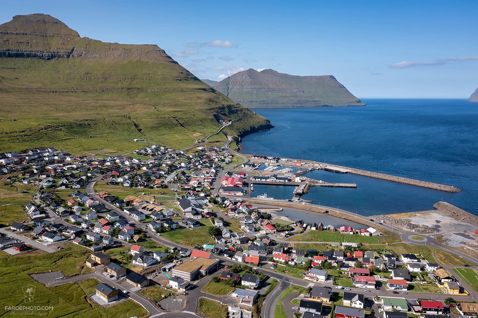 Streymslit í pørtum av Leirvík - FM1