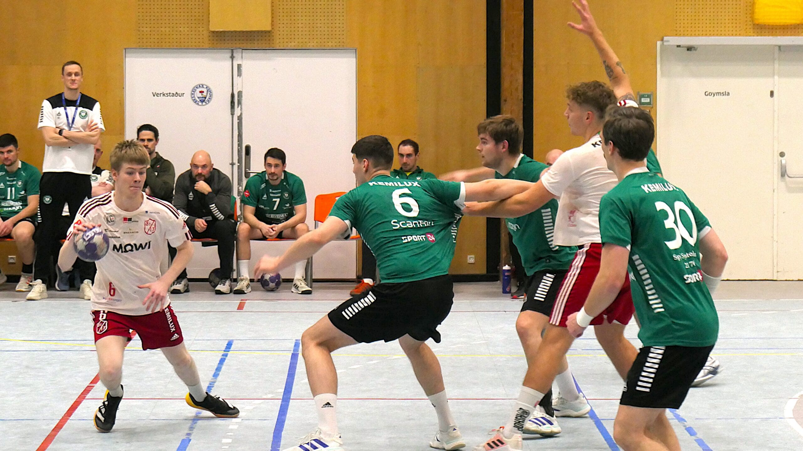 StÍF er nú fremst - FM1