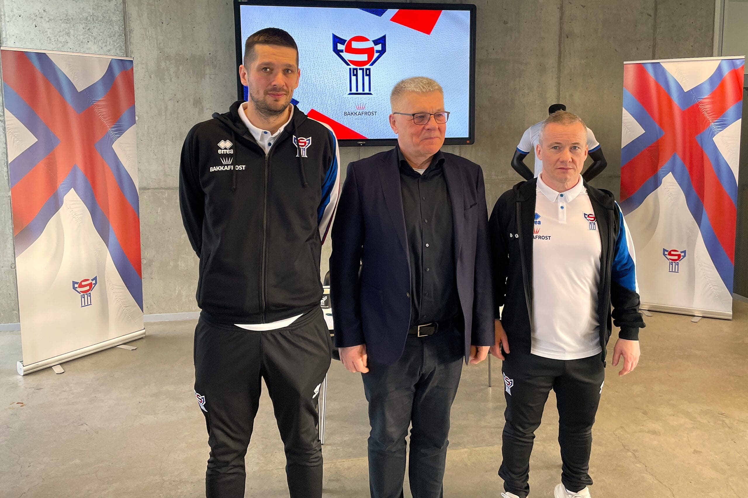 Eyðun fær líka stórt hjálpartoymi sum Håkan - FM1