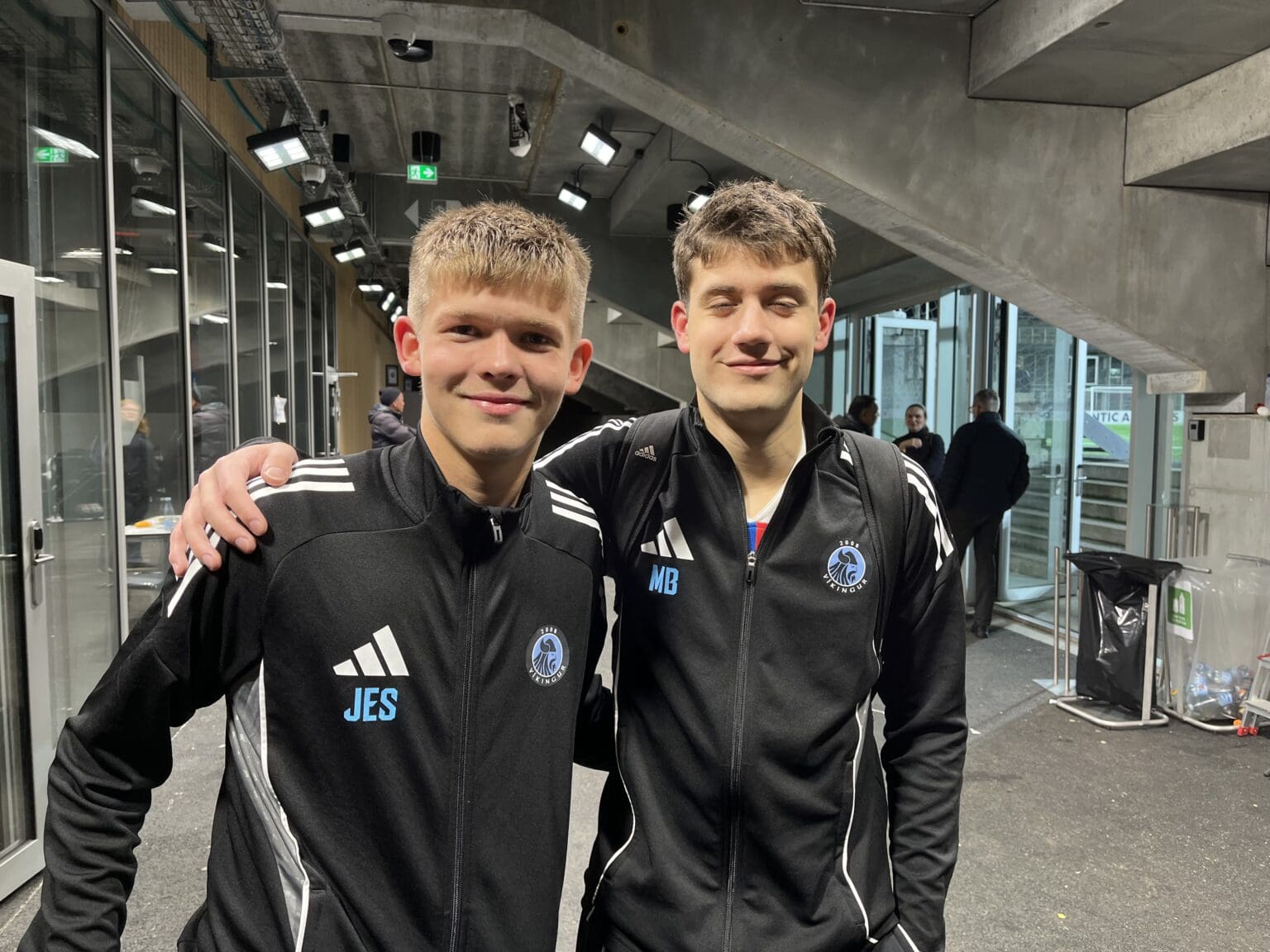 Hoyr Fríða Jarnskor, Arnór Brandson, Boga á Reynatrøð, Dávid á ...